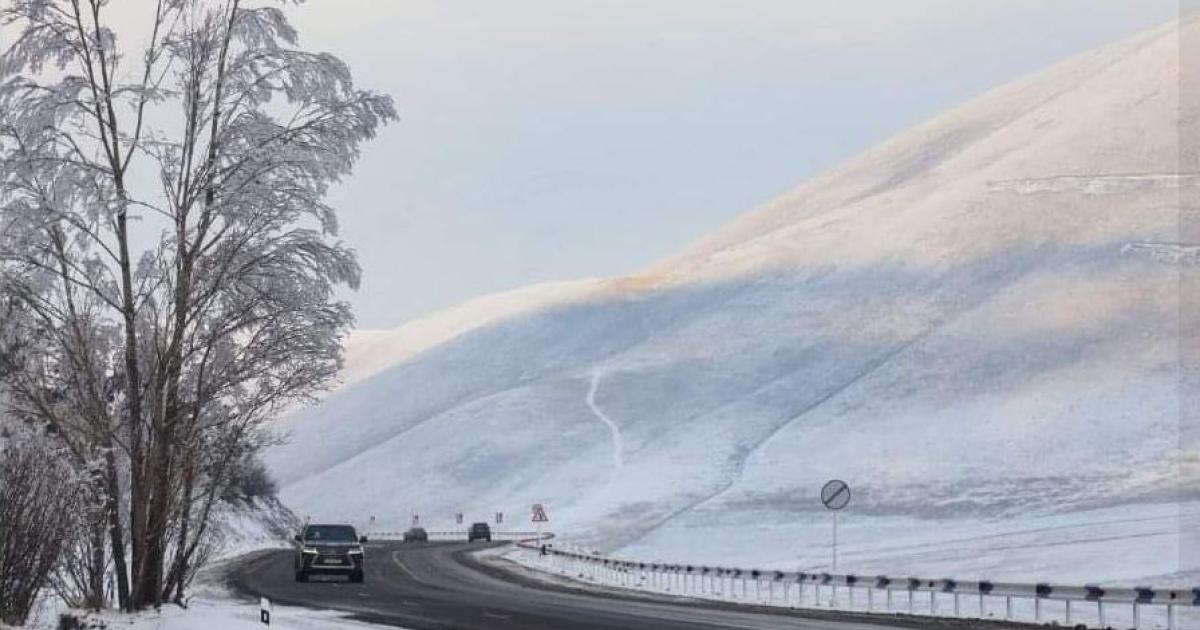 Snow hits parts of Armenia